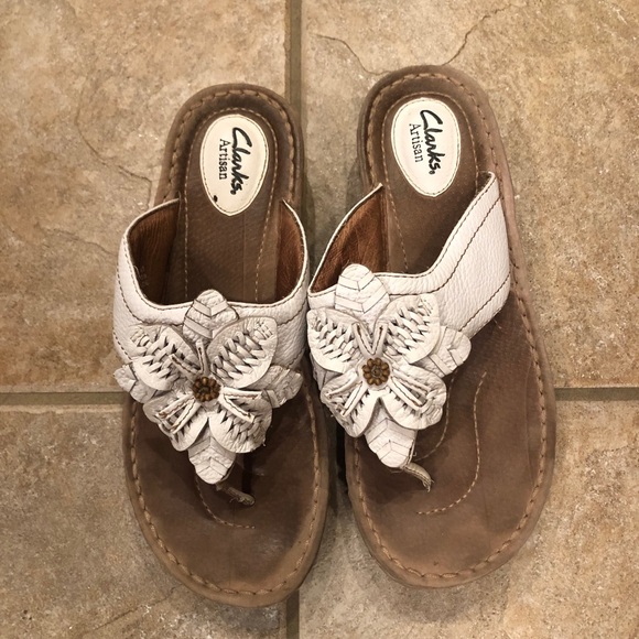 Clarks | Shoes | Clarks Artisan Flower Sandals | Poshmark